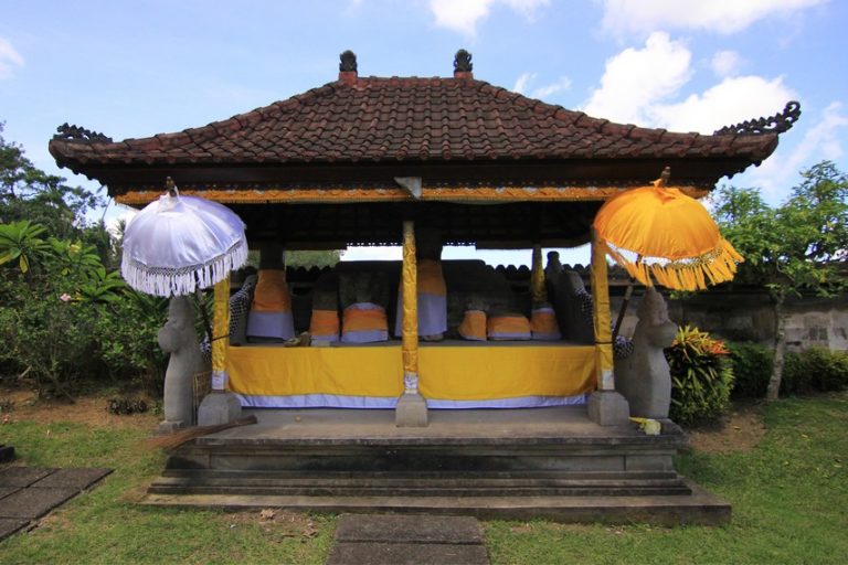 The Gedong Arca Museum, Archaeological Life in Bali - Bali Travel Diary